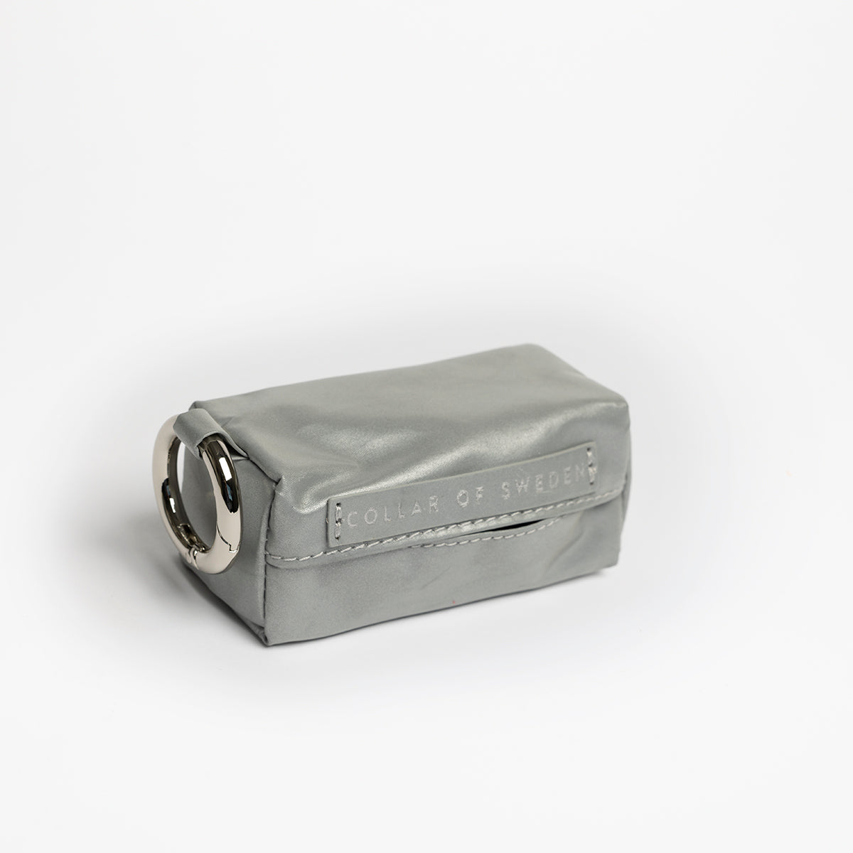 Reflective Silver Poop Bag Holder | Collar of Sweden